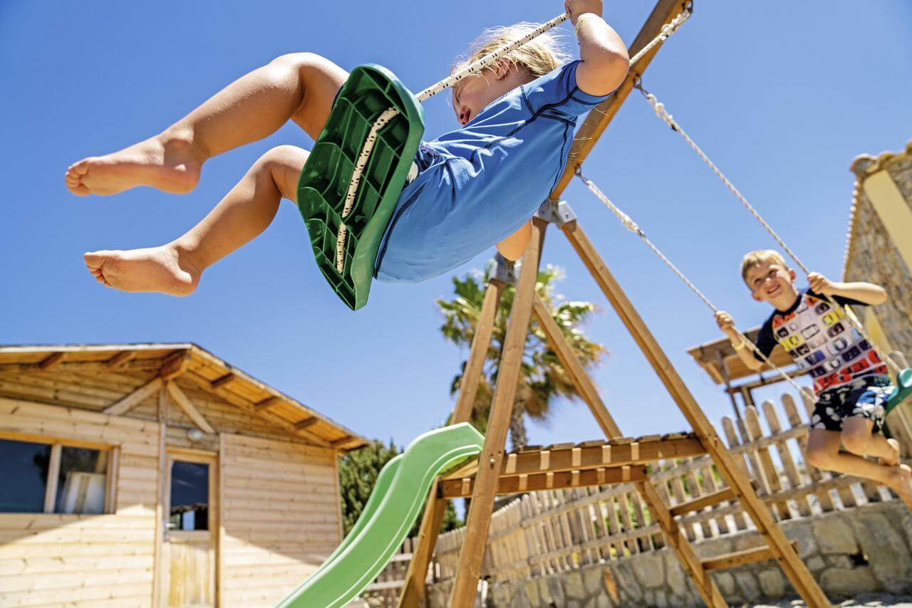 Watch out for Renk! TUI and Globex Mining share strong!